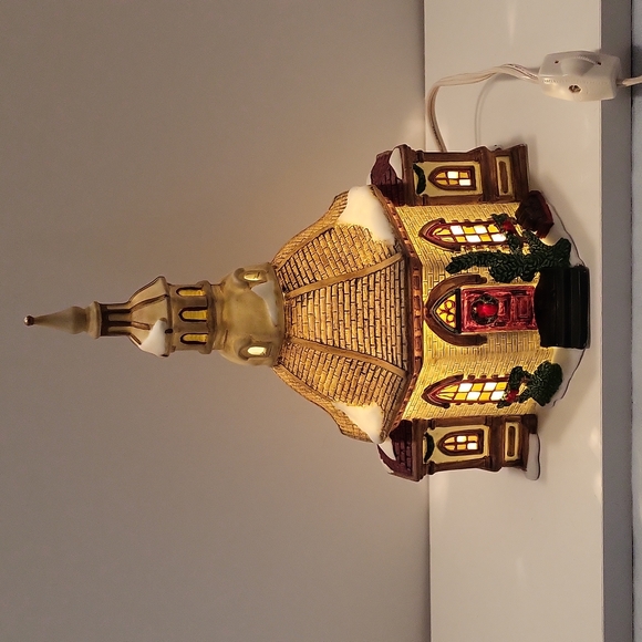 Dickens Collectables | Holiday | Vintage Dickens Collectibles Church ...